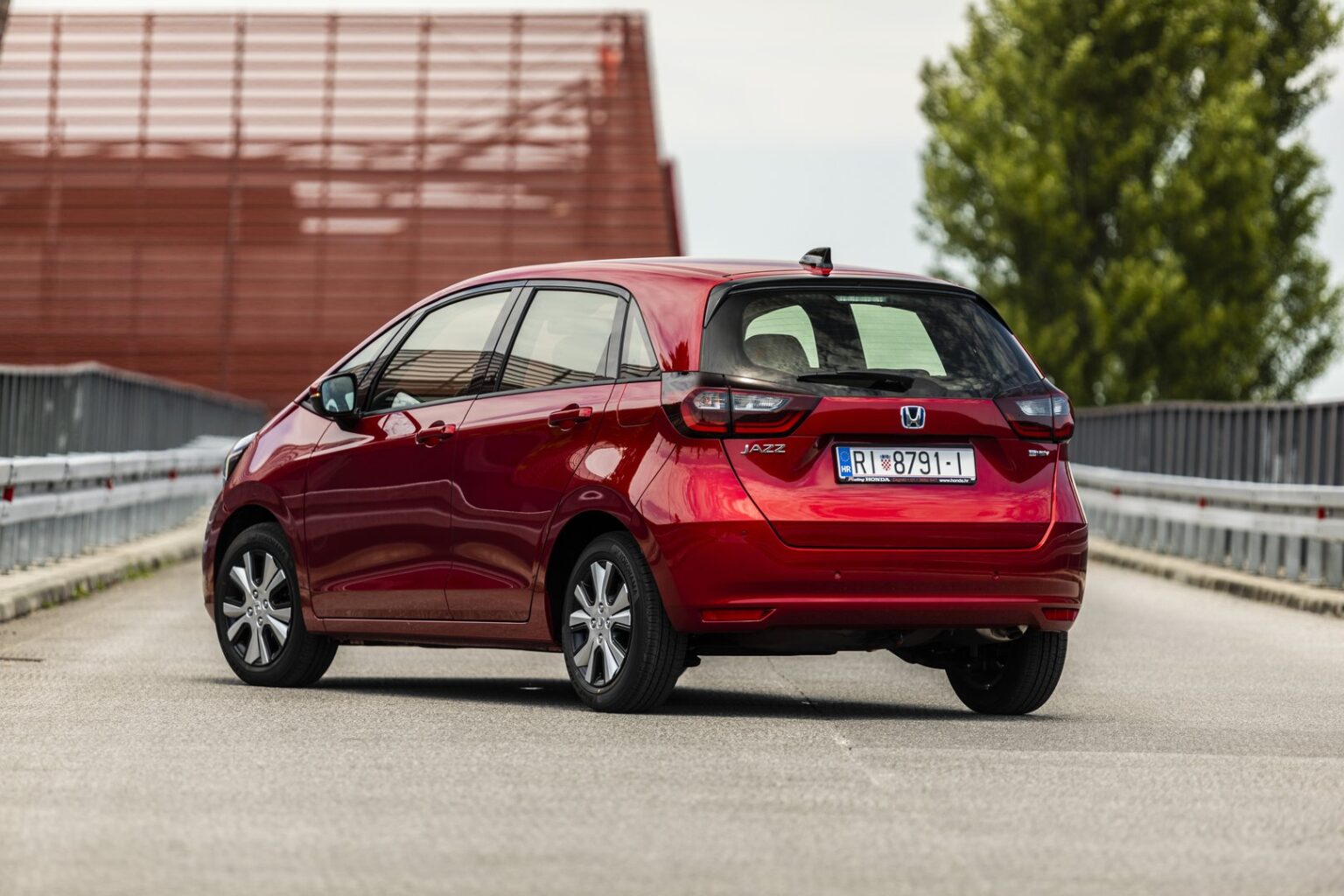 TEST: Honda Jazz 1.5 Hybrid Elegance - AutopressHR