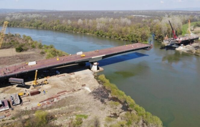 Spojen most Gradiška preko rijeke Save - AutopressHR